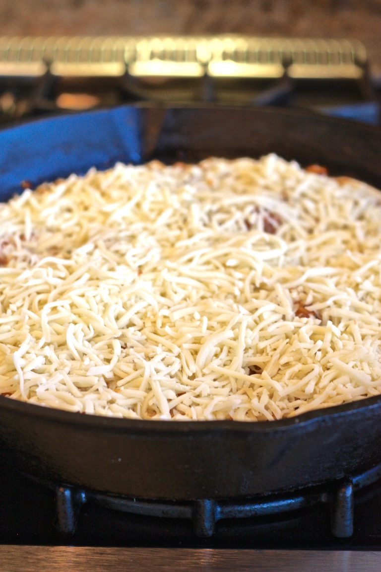 Sugar Pie Farmhouse » Blog Archive » Aunt Ruthie’s Hillbilly Spaghetti Pie