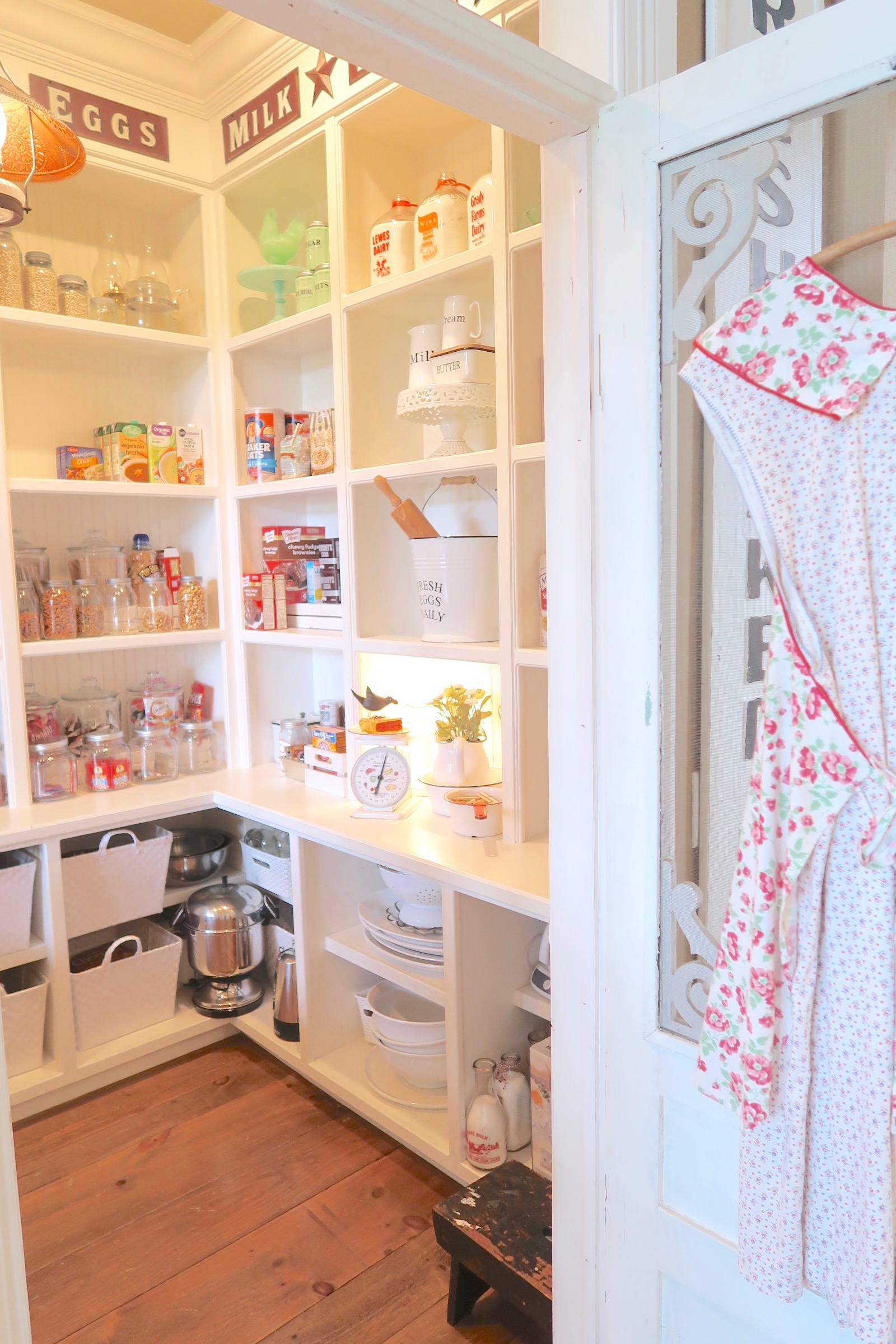 Sugar Pie Farmhouse » Blog Archive » Pantry Tour!